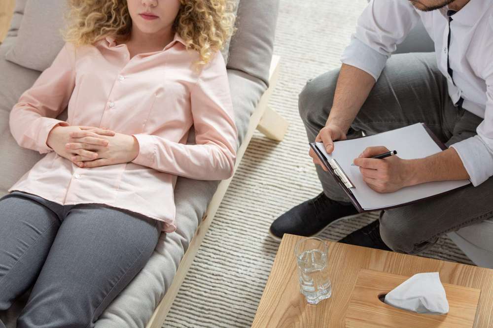 What Are the Common Signs of Therapist Abuse? | Jenner Law